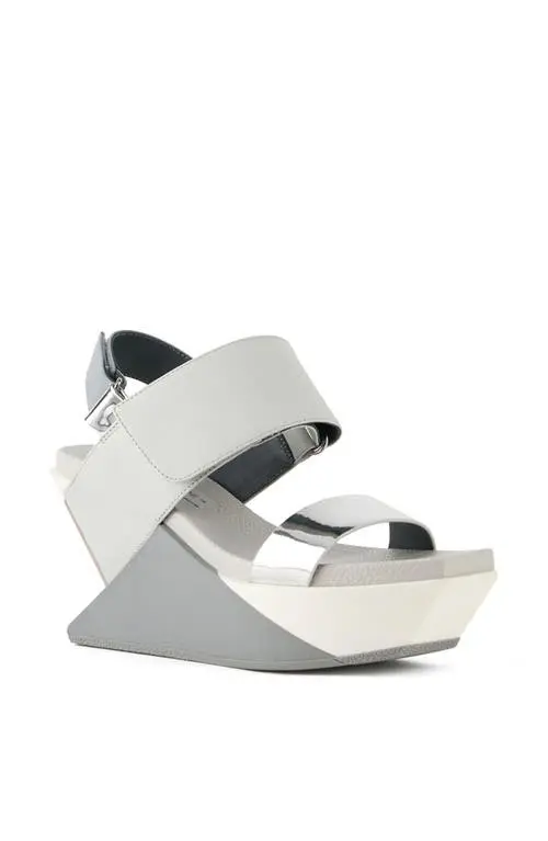United Nude Delta Wedge Sandal - Irony