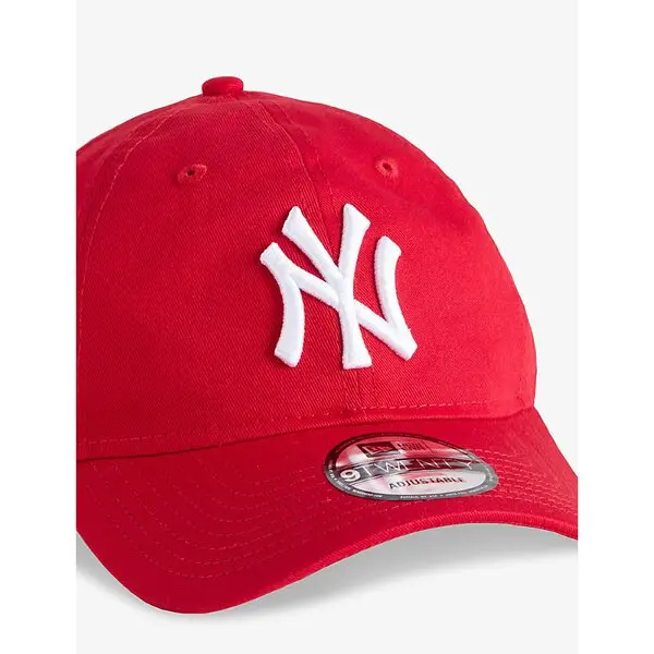 New Era 9twenty New York Yankees League Essentials Cap - Red