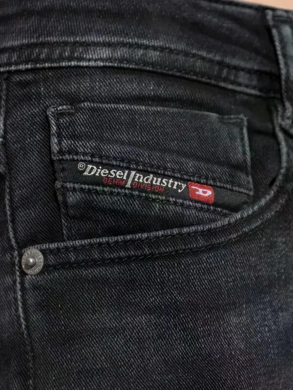 DIESEL® 1969 D-ebbey Jeans
