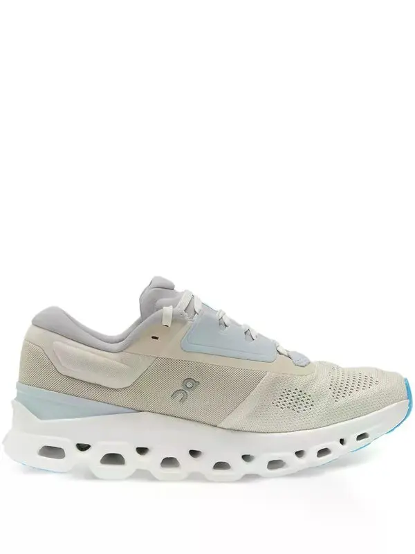 On Cloudstratus 3 Mesh-upper Sneakers - Neutrals