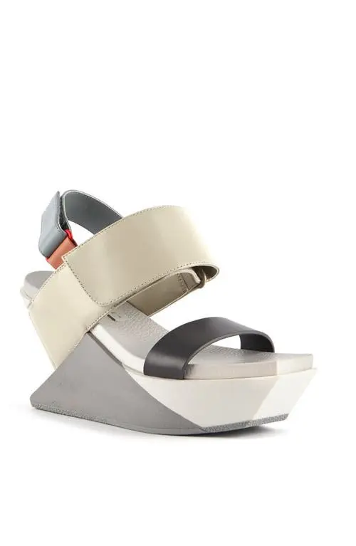 United Nude Delta Wedge Sandal - Neutrals