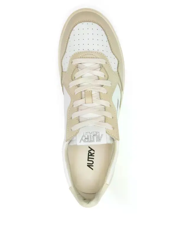 AUTRY Medalist Low Sneakers - White