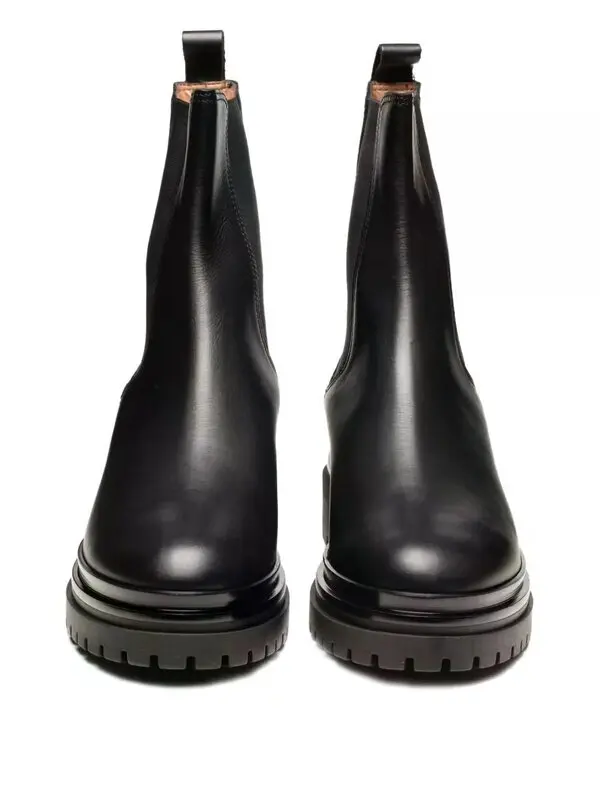 POCHE PARIS Leather Chelsea Boots
