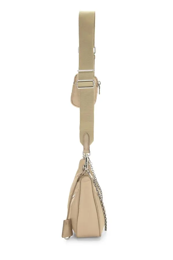Prada Tessuto Re-edition 2005 Hobo - Beige