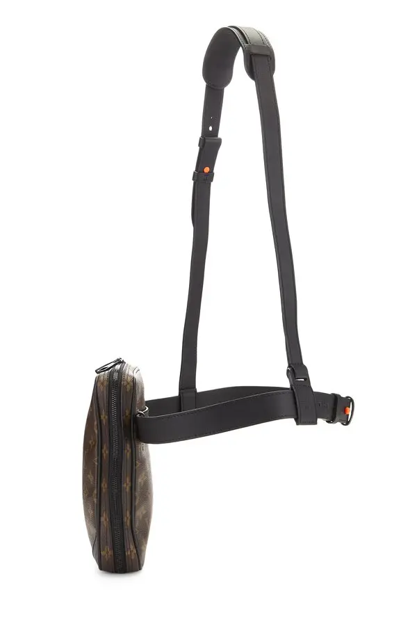 LOUIS VUITTON Monogram Canvas Utility Side Bag - Black