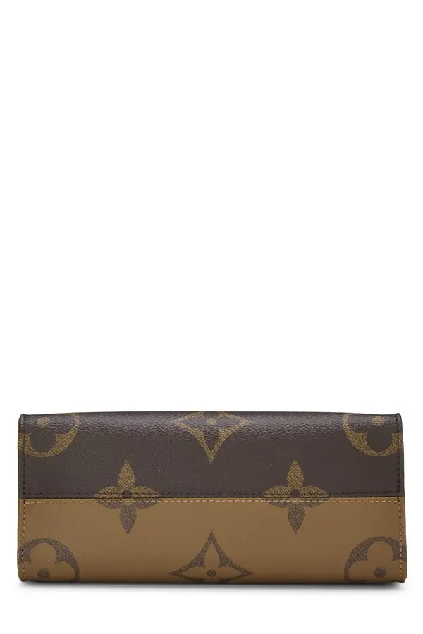 LOUIS VUITTON Monogram Reversed Giant On The Go - Brown