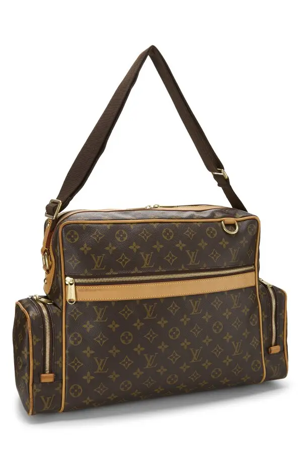 LOUIS VUITTON Monogram Sac Squash Messenger Bag