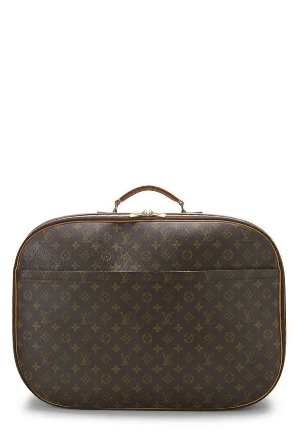 LOUIS VUITTON Monogram Packall