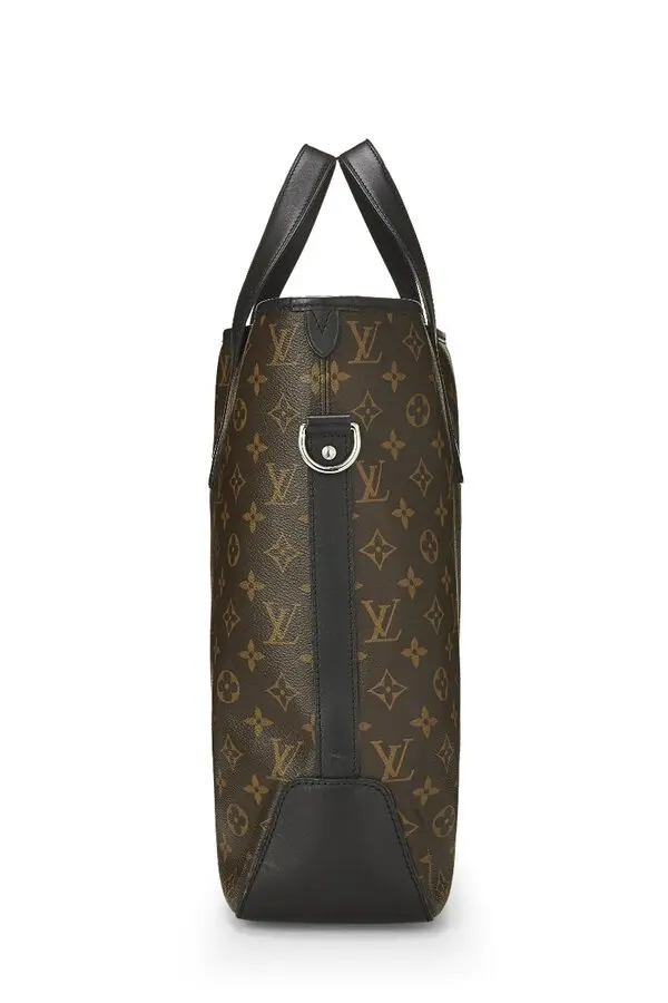 LOUIS VUITTON Monogram Macassar Davis Tote