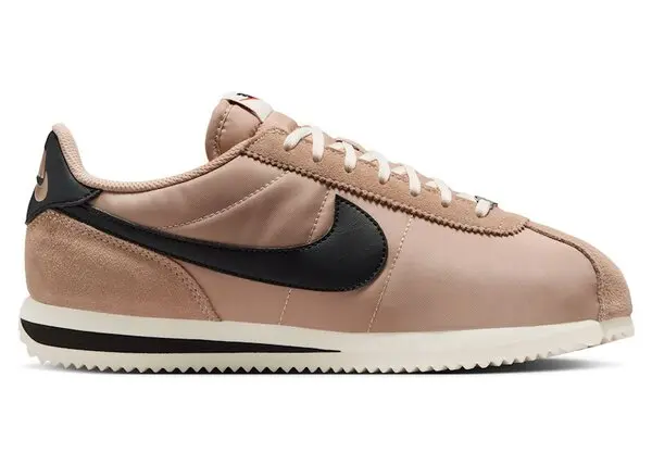 Nike Cortez Sneakers