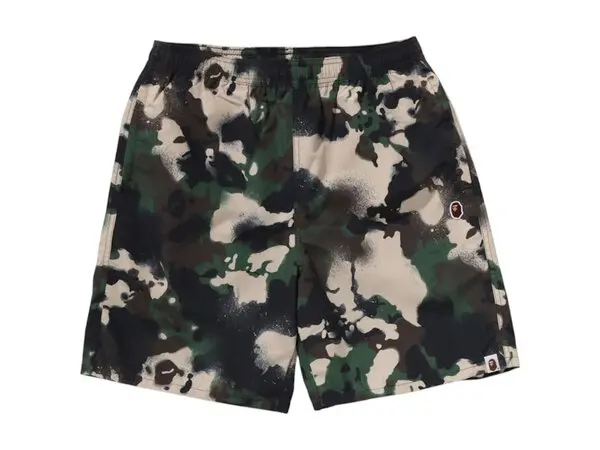 A BATHING APE Map Camo Beach Shorts - Green