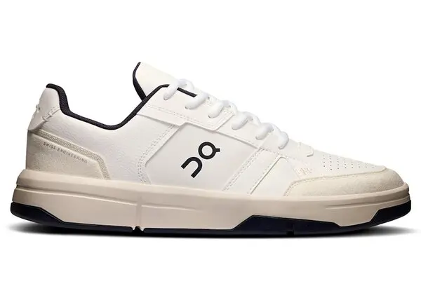 On The Roger Clubhouse Sneakers - White/midnight