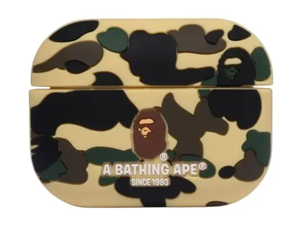 A BATHING APE 1st Camo Airpods Pro Case - Yellow