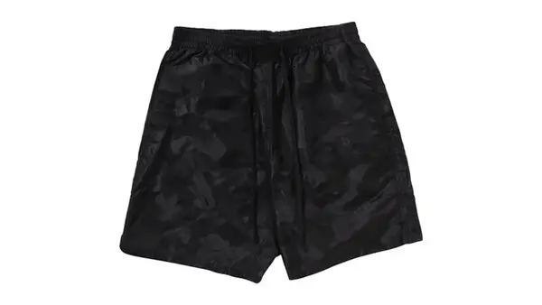 A BATHING APE Solid Camo Bathing Ape Logo Shorts - Black