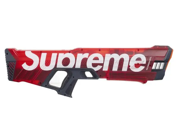 Supreme Spyrathree Water Blaster - Red