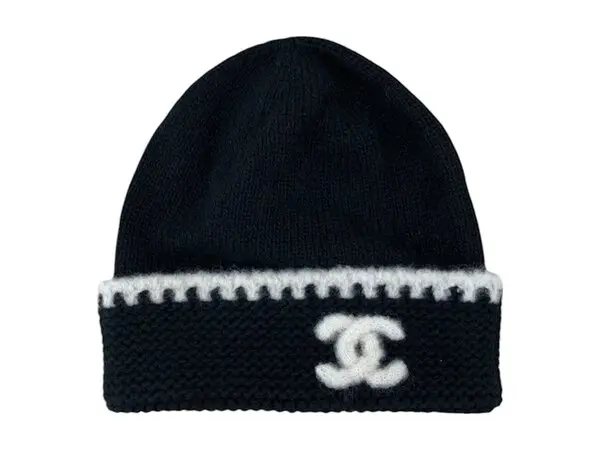 Chanel Cc Logo Laciness Beanie - Black/white