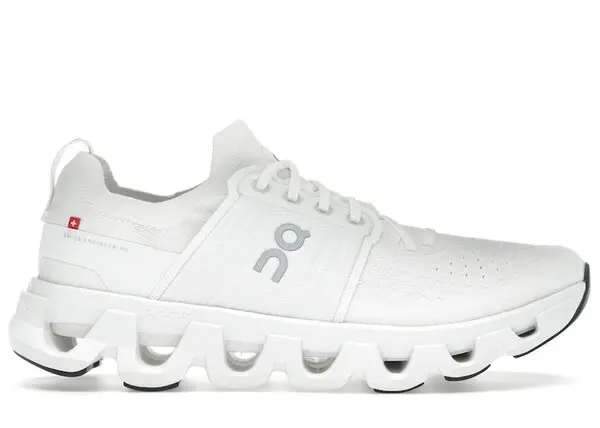 On Running Cloudswift 4in - White