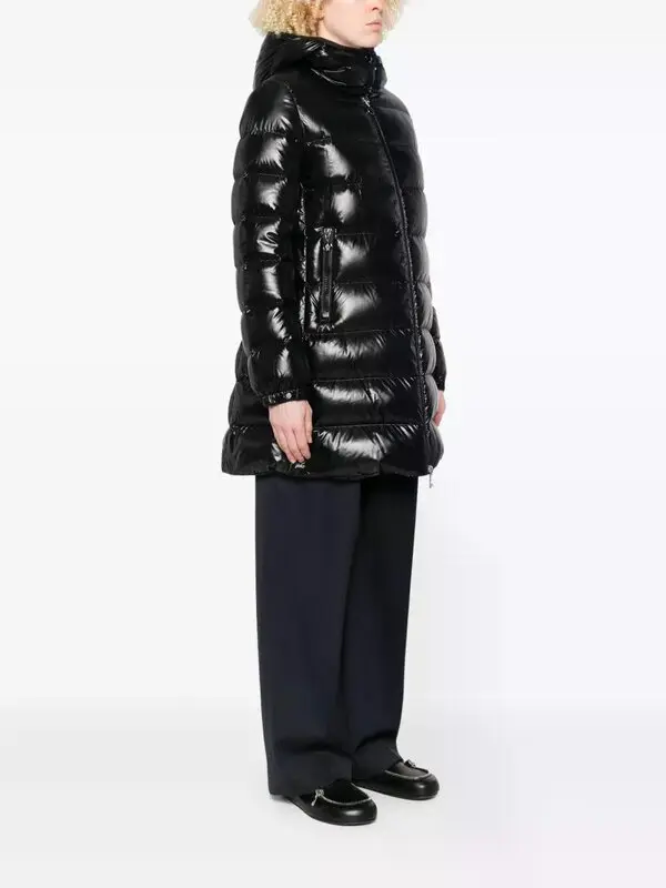 Moncler Courcelles Down Coat - Black