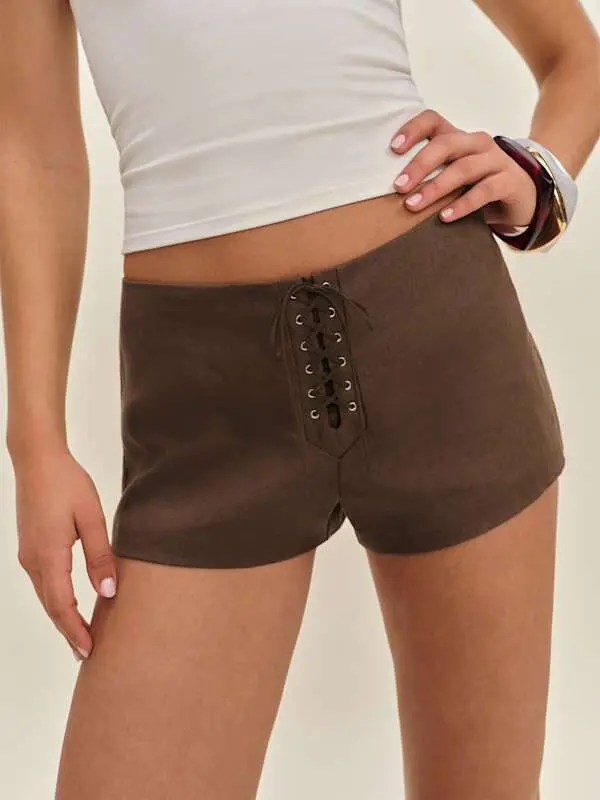 REFORMATION Quin Linen Short