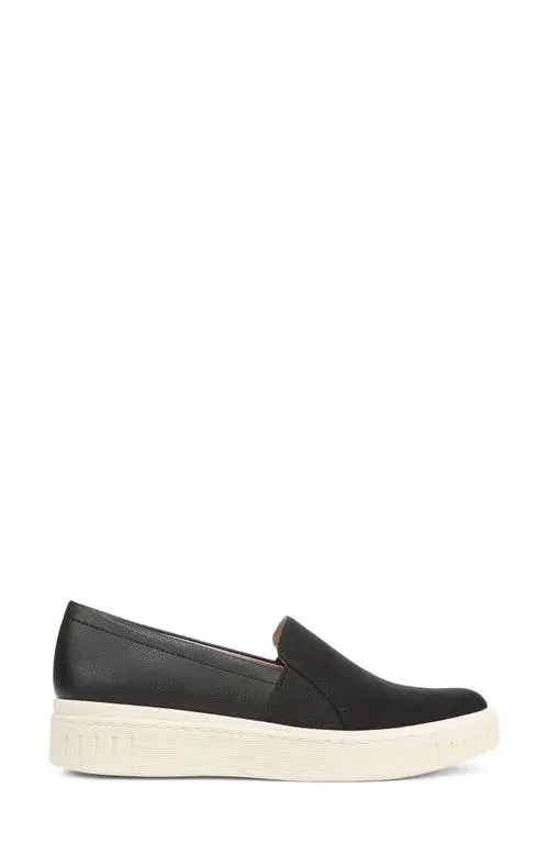 LIFESTRIDE Grandeur Slip-on Sneakers - Black