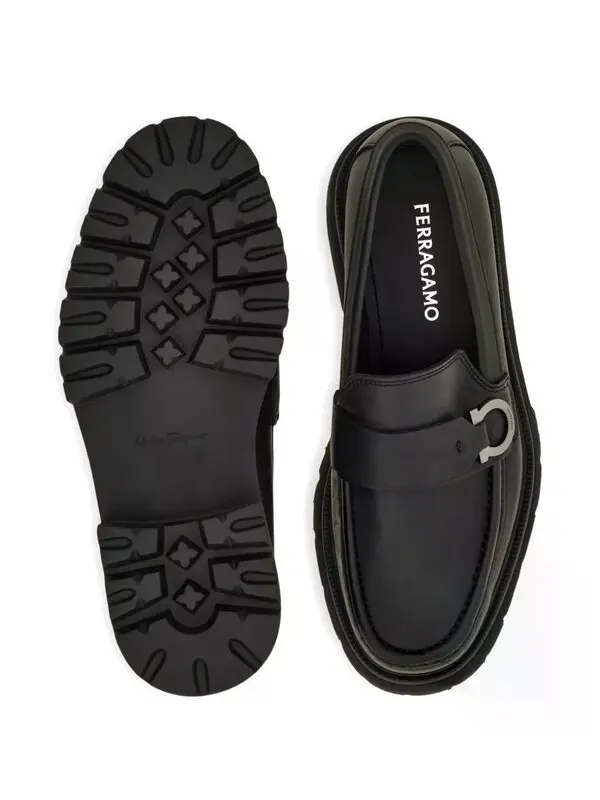 FERRAGAMO Gancini Leather Loafers - Black