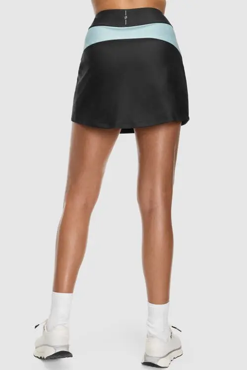 PELOTON Endurance Light Run Skort - Jet Black