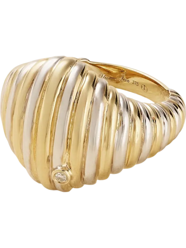 Yvonne Léon Chevalière Berlingot 9-karat Yellow And White Diamond Signet Ring - Gold
