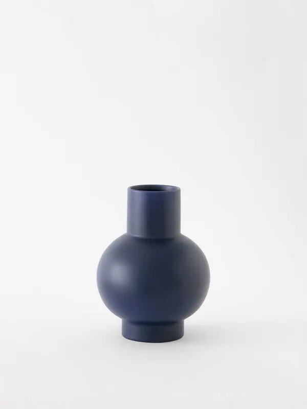 RAAWII Vases Lifestyle - Blue