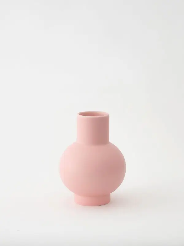 RAAWII Vases Lifestyle - Blush Pink