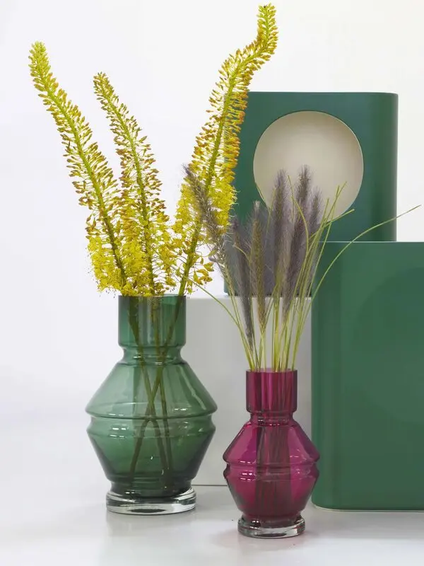 RAAWII Vases Lifestyle - Ruby