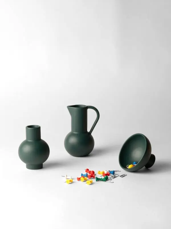 RAAWII Vases Lifestyle - Charcoal