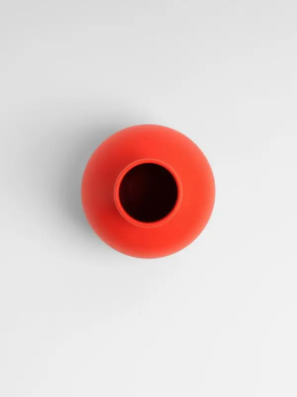 RAAWII Vases Lifestyle