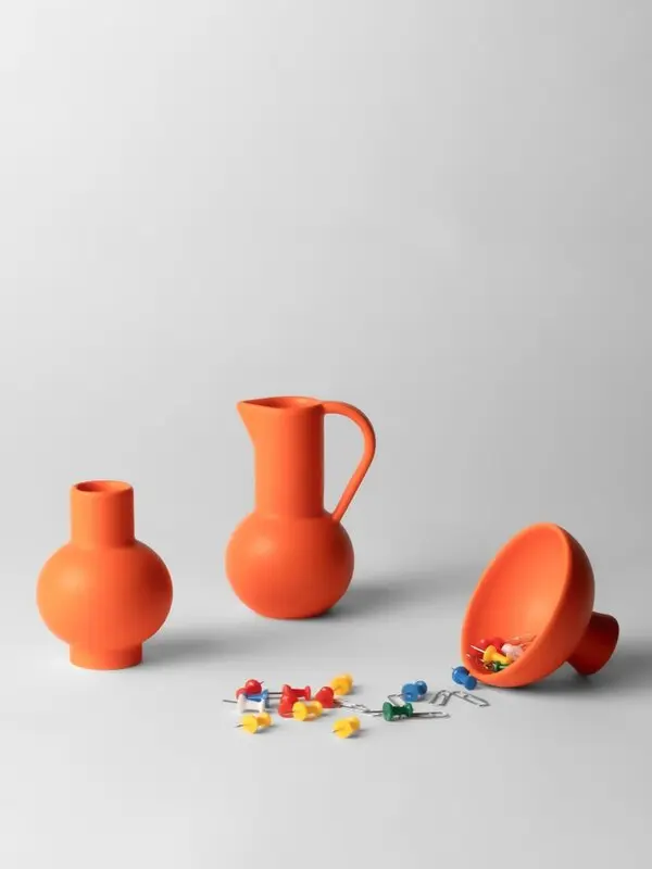 RAAWII Vases Lifestyle - Orange