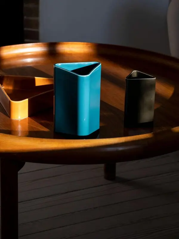 RAAWII Vases Lifestyle - Brown