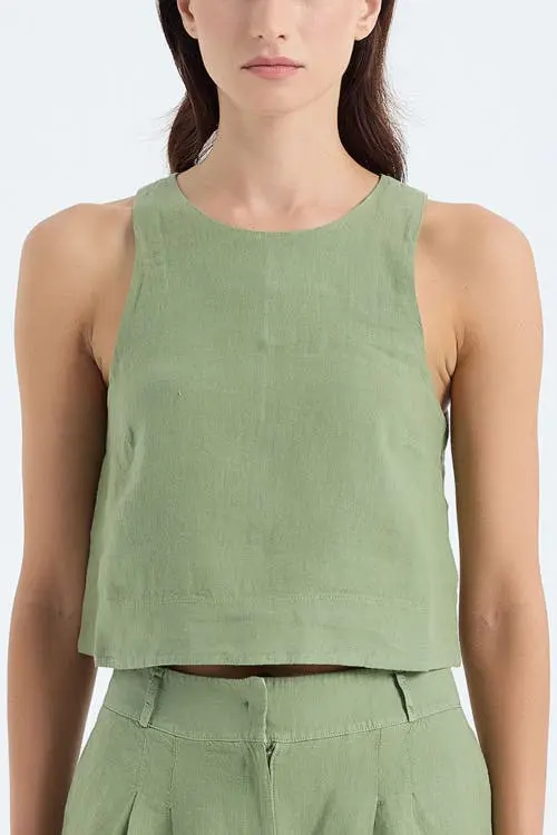 MONLICIA Lena 100% Linen Sleeveless Crop Top - Green