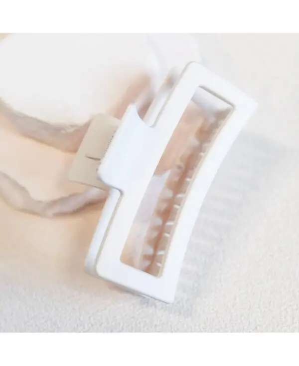 HEADBANDS OF HOPE Extra Large Rectangular Claw Clip - Cream