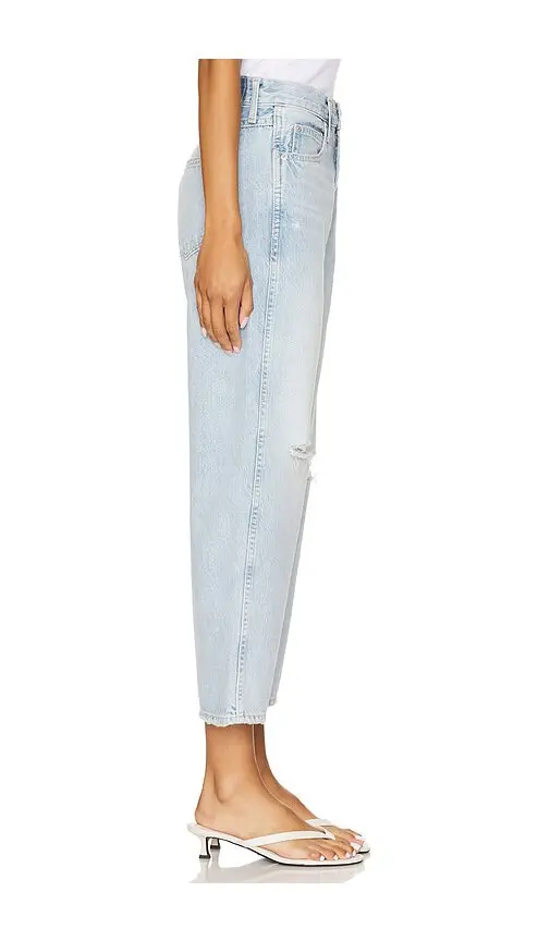 AMO Billie Straight Leg Jeans