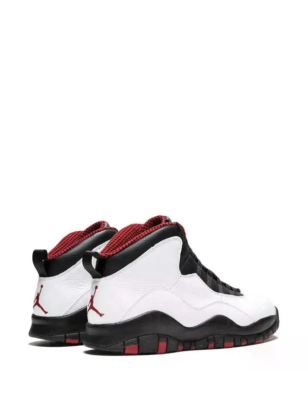 JORDAN Air Retro Chicago Sneakers