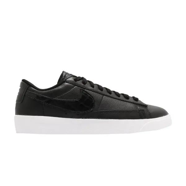 Nike Blazer Low Sneakers