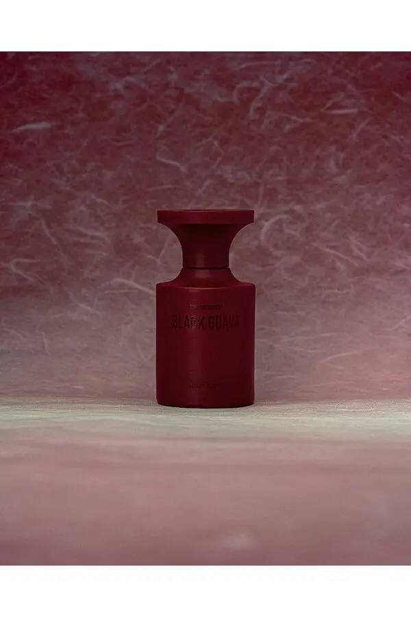 BORNTOSTANDOUT Black Guava Extrait Extreme