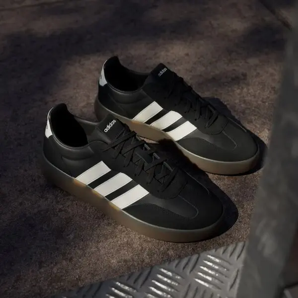 Adidas Barreda Decode Sneakers - Core Black / Off White / Gum
