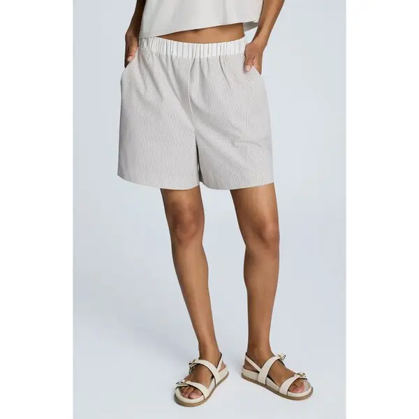 KENNETH COLE Pull-on Shorts