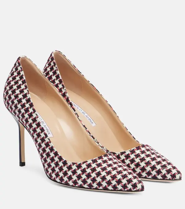 Manolo Blahnik Bb 90 Houndstooth Pumps - White