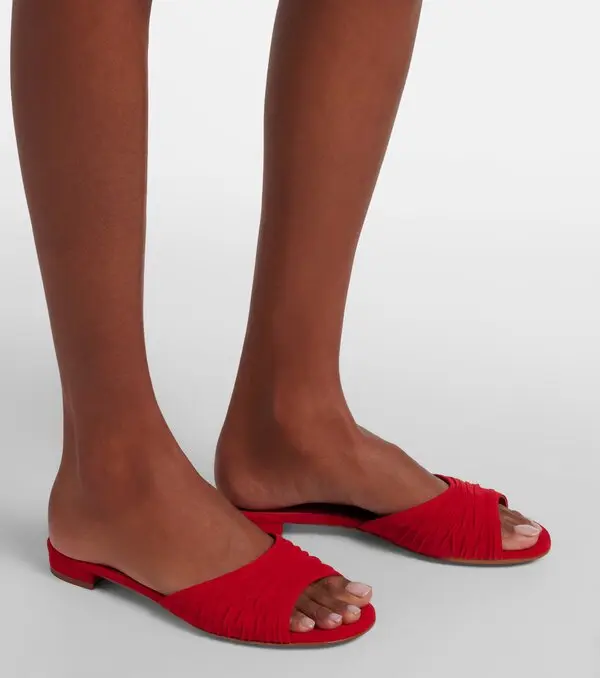 Manolo Blahnik Piruaflat Gathe Suede Slides - Red