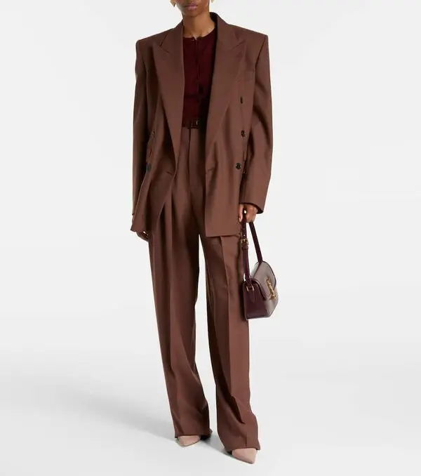 Manolo Blahnik Bb 90 Suede Pumps - Brown