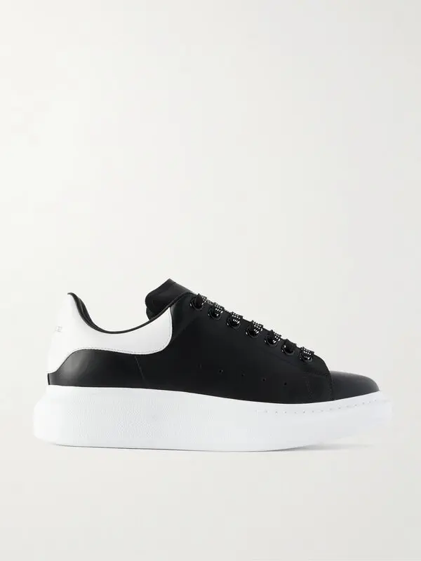 Alexander McQueen Exaggerated-sole Studded Leather Sneakers - Black