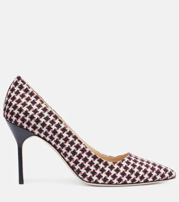 Manolo Blahnik Bb 90 Houndstooth Pumps - White