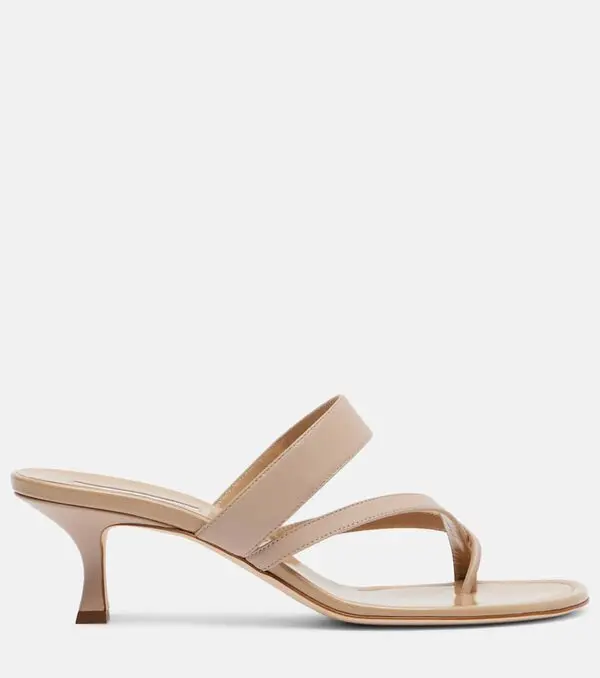 Manolo Blahnik Susa 50 Leather Thong Sandals - Beige