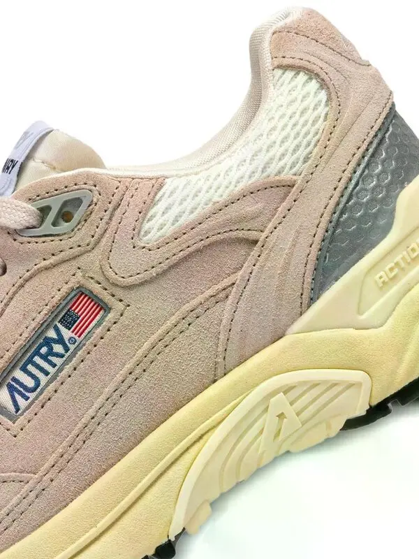 AUTRY Hyperway Sneakers - Pink