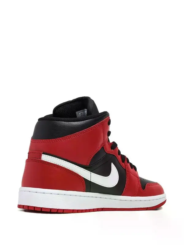 Nike Air Jordan 1 Retro High Sneakers - Red